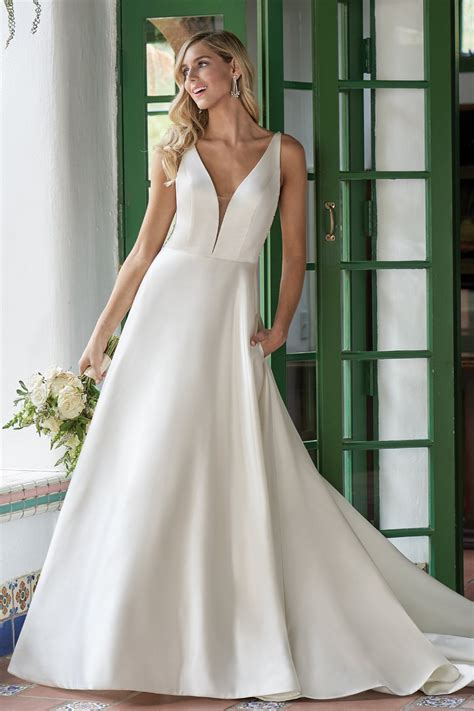 F211003 Gorgeous Italian Satin A Line Wedding Dress With V Neckline