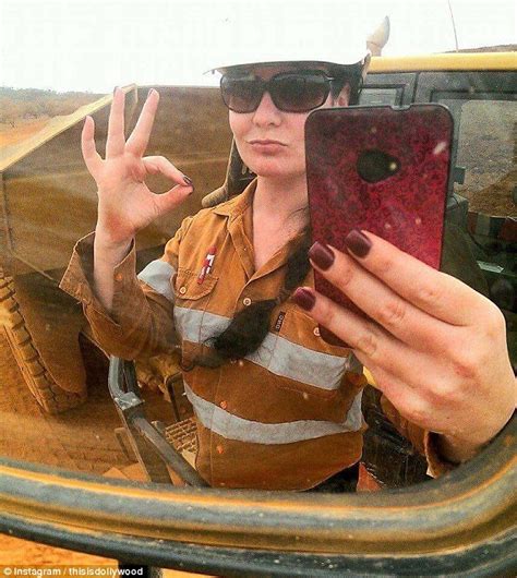 Tattoo Model Claims She Is Worlds Sexiest Truck Driver Daily Mail Online