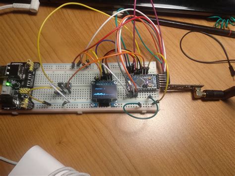 wifi jammer with an arduino and nrf24l01 module hugo rezende