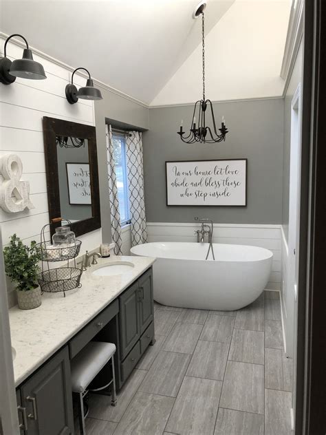 Farmhouse Master Bathroom Besthomish
