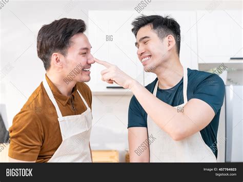 Asian Young Lgbtq Male Image And Photo Free Trial Bigstock