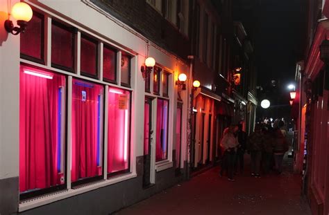 Amsterdam Red Light District Dos And Donts Etiquete