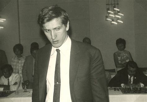 Bobby Fischer 1970 Las Simultáneas Que Pasaron Al Olvido Chessbase