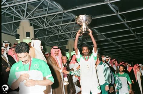 ما أظنك ناسية البطل يا آسيا جريدة الوطن السعودية