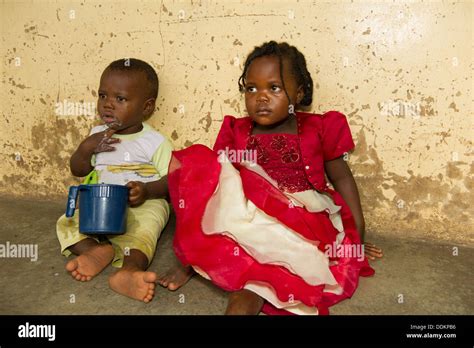 Enfants Africains Banque De Photographies Et Dimages à Haute