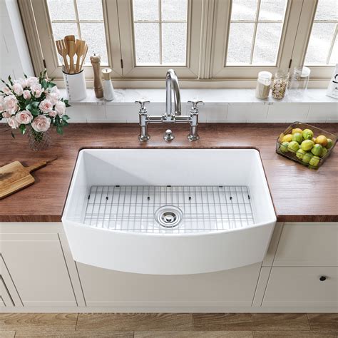 Horow Hadley 33 L X 18 W U Shaped Fireclay Farmhouse Kitchen Sink
