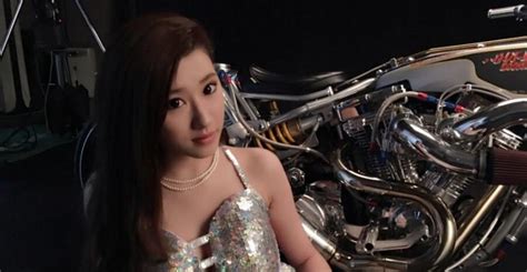 미타케 스즈 Suzu Mitake 美竹すず Avppomppu
