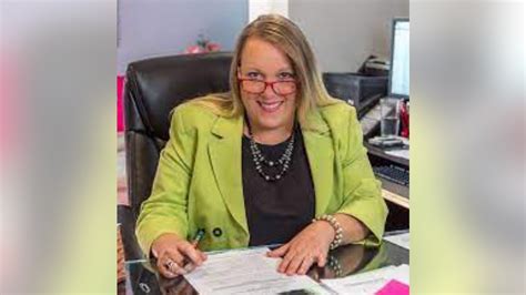 Oklahoma Judge Caught Scrolling Through Social Media During Murder