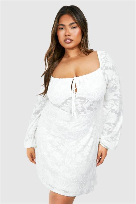 Plus Textured Floral Skater Dress Boohoo Uk