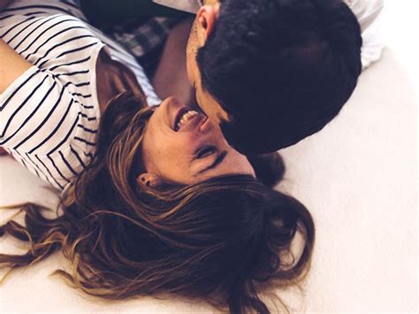 how often do people have sex in a relationship self