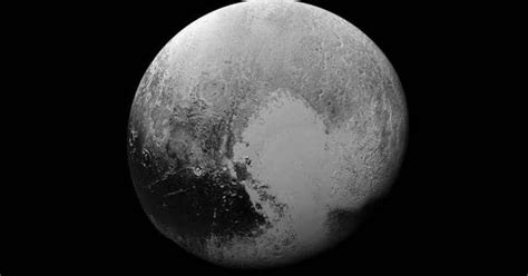 See What It Would Be Like To Land On Pluto In This New Nasa Video