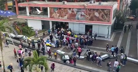 Indígenas Trataron De Tomarse La Gobernación Del Tolima