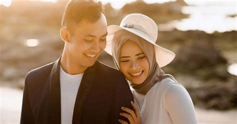 Pasangan Suami Isteri Perlu Saling Romantik Melalui 2 Cara Ini Bukan