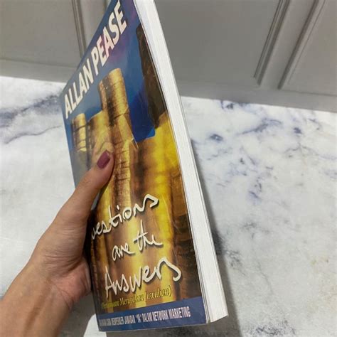 Questions And Answers Allan Pease Buku And Alat Tulis Buku Di Carousell