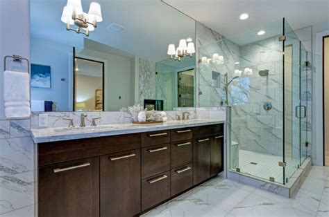 Top 4 Pros And Cons Of Frameless Shower Doors
