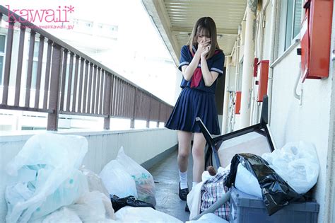 Cawd 276 高中妹“松本いちか”被邻居大叔拖进垃圾屋侵犯 还喂她吃臭棒 沐风文化