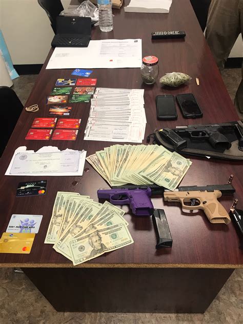 traffic stop leads to two arrests for fraud pr 19 035 crisp county