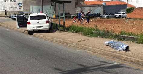 G1 Casal é Morto A Tiros Dentro De Veículo Em Sorocaba Notícias Em