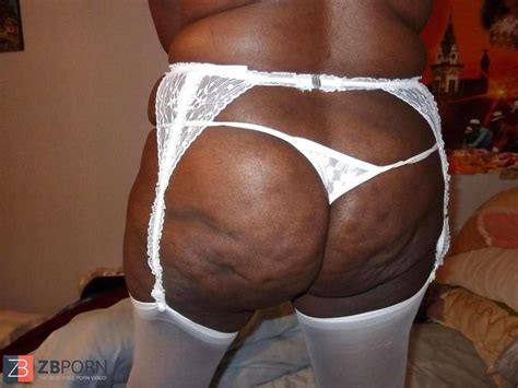 Granny Mature Thong Zb Porn