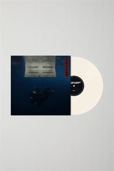 Billie Eilish Hit Me Hard And Soft 한정판 Lp 어반 아웃피터스 한국 공식 스토어 라이프