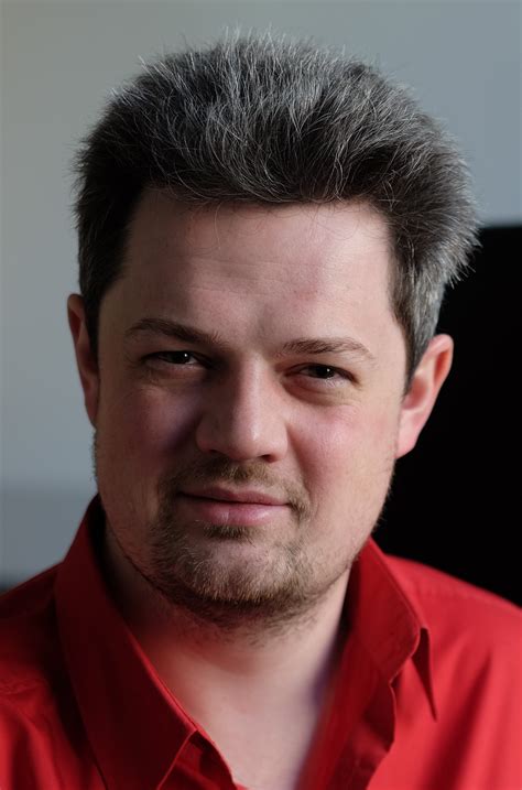 mounting directory from windows machine to oraclevmbox for tensor on