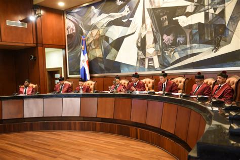 Tribunal Constitucional Tc Deja En Estado De Fallo Nueve Expedientes