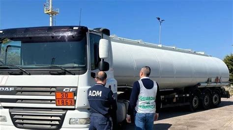 Toscana La Guardia Di Finanza In Seguito A Controlli Su Corretta