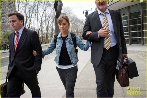 Smallvilles Allison Mack Pleads Guilty In Nxivm Sex Cult Case Photo