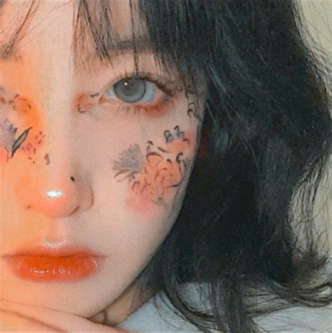 Ghim Của 🌼𝕊𝕚𝕟𝕘𝕦𝕝𝕒𝕣𝕚𝕥𝕪 𝕍🌻 Trên Otᕼeᖇ Ý Tưởng Trang điểm Con Gái Tóc
