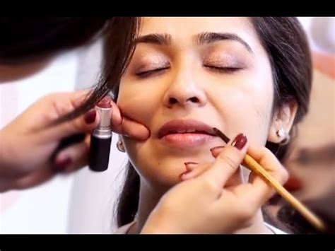 How To Makeup At Home In Hindi Saubhaya Makeup