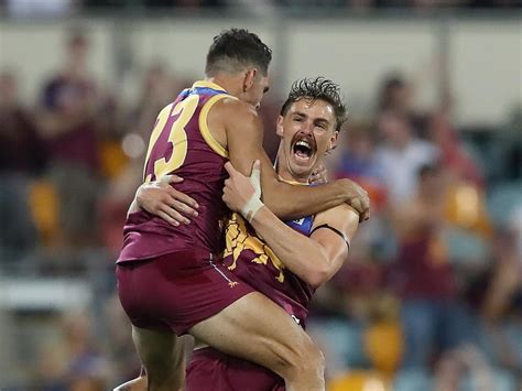 Afl News 2021 Kane Cornes Joe Daniher Goal Celebration Brisbane