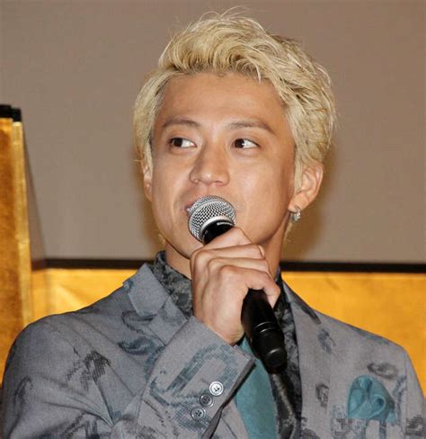 【写真 4 16枚】向井理：合戦シーン撮影で落馬 劇中に使われ「“落ちがい”があった」 Mantanweb（まんたんウェブ）