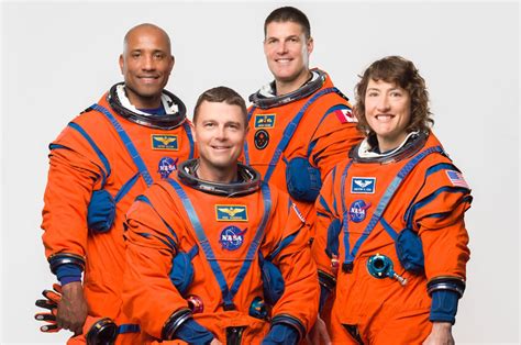 Four For The Moon Nasa Names Artemis 2 Astronaut Crew For 1st Lunar