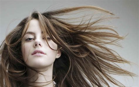 壁纸 面对 妇女 模型 金发女郎 长发 演员 黑发 时尚 超级名模 Kaya Scodelario 女孩 美丽 眼