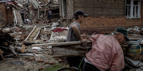 Ukraine Officials Press Case Of Russian War Crimes Wsj