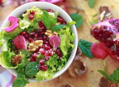 Ensalada De Escarola 5 Recetas Fáciles Y Muy Ricas Pequerecetas
