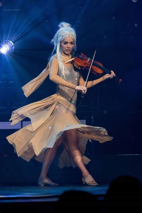 Lindsey Stirling Sexy 151 Photos Fappenism