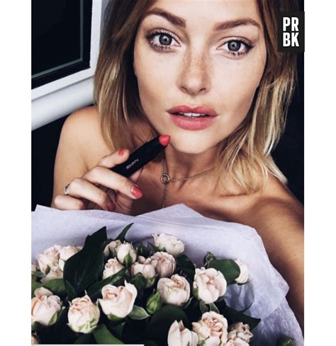 Caroline Receveur Une Vraie Businesswoman Elle Se Lance Un Nouveau