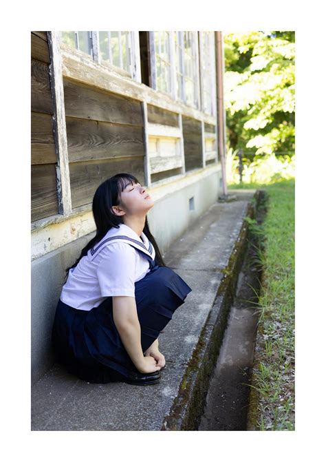 B L T 数字写真集 進藤あまね「くすぐる。」 第3页 共6页 和邪社