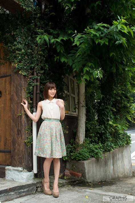 Airi Suzumura [graphis] Gals Photobook V2ph