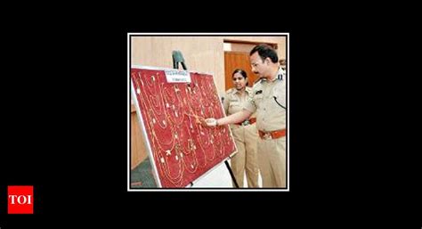 Chain Snatching Gang Active Since 2017 In Police Net Hyderabad News
