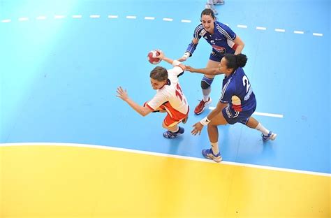Handball Sports Collectifs La Pratique En Club Envie De Sport