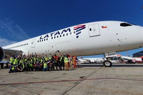 Latam Es Reconocida Como La Mejor Aerolínea De La Región Y La Segunda A