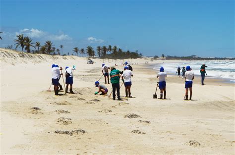 Capacitação Para Voluntários Atuarem Nos Mutirões De Limpeza Das Praias