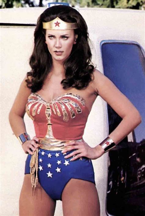 Lynda Carter Wonder Woman Cosplay