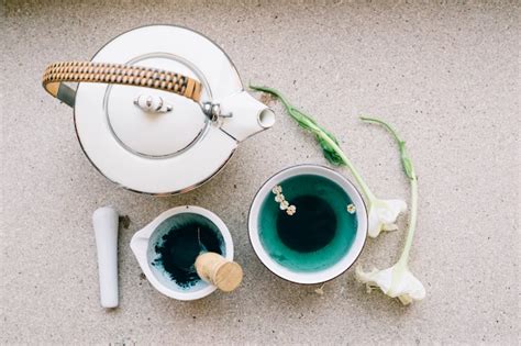 Free Photo Pot And Blue Tea