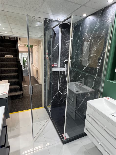 Sealskin 1200 Mm Hinged Door And 760 Mm Side Panel Bathrooms At Unit 5