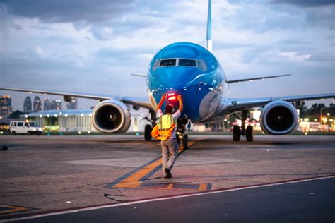 Aerolíneas Argentinas Acusa A Gremios De Provocar Pérdidas Millonarias