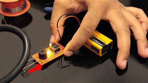 contactless voltage detector diy arduino esp8266 nodemcu projects
