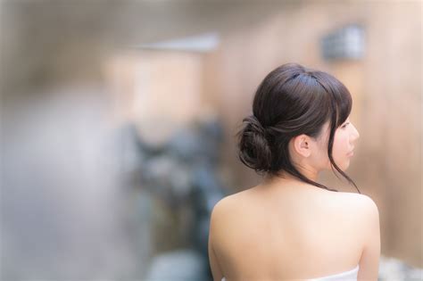 カップルでお風呂に入る時どうしてる？注意点からマナーまでを紹介！